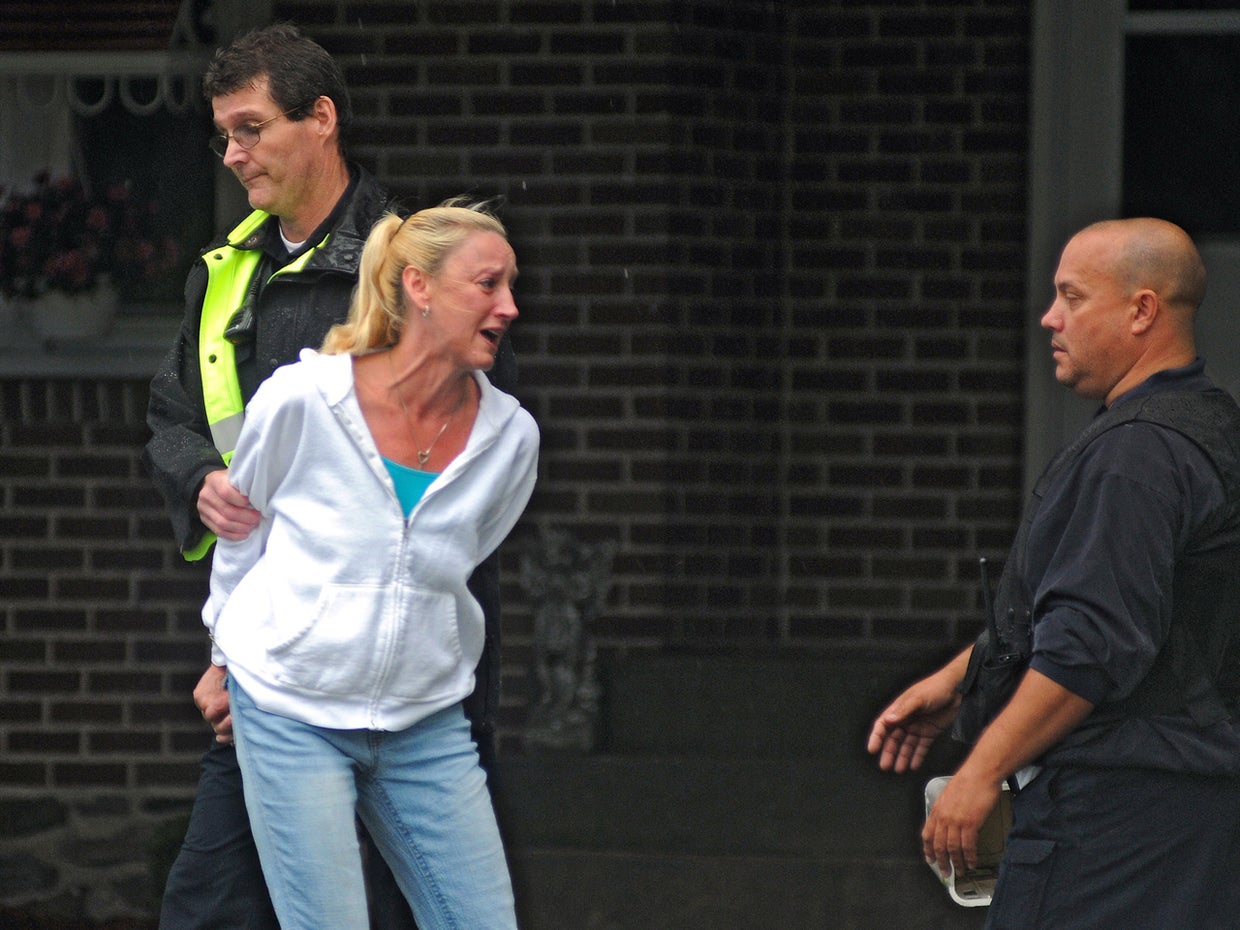 Daryl Benway, Mass. father, shoots his two children, kills one, then ...