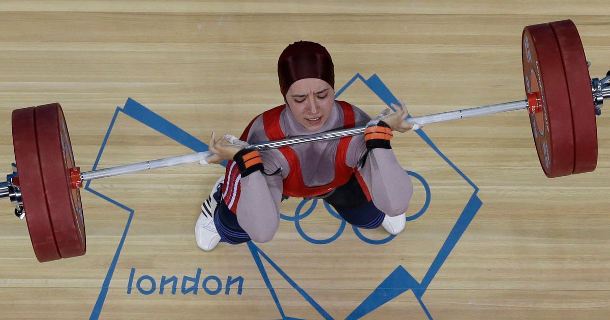 Weightlifting "unitard" makes Olympic debut - CBS News