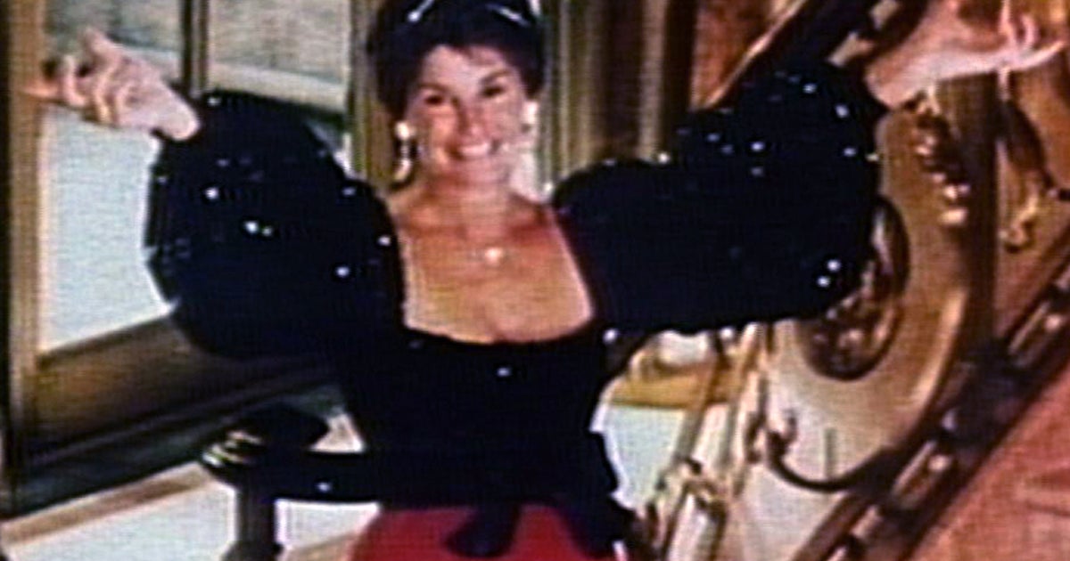 Queen of the Palace - CBS News