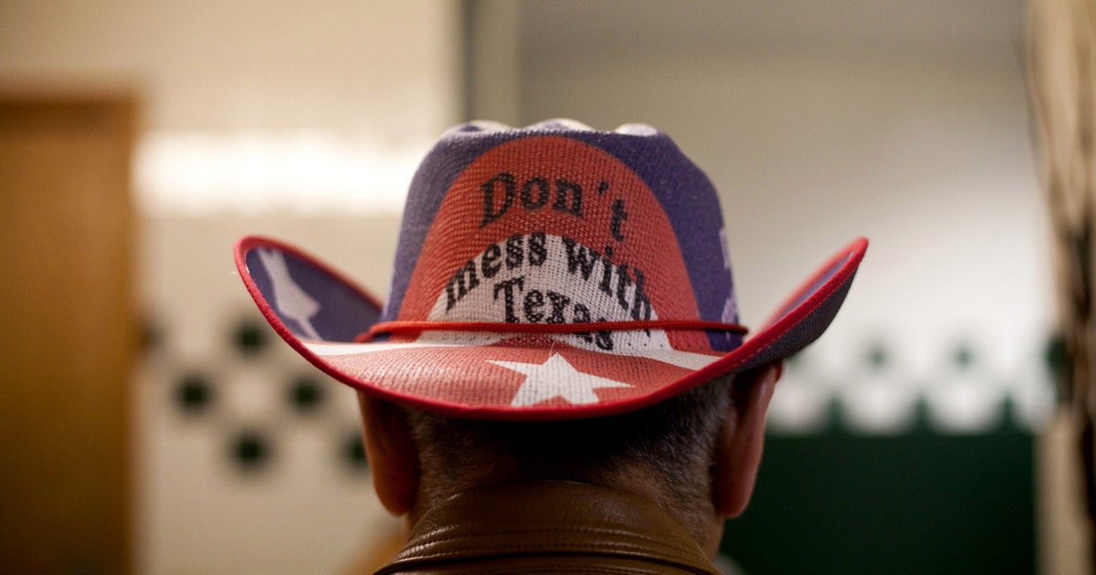 Federal court finds discrimination in new Texas voting maps - CBS News