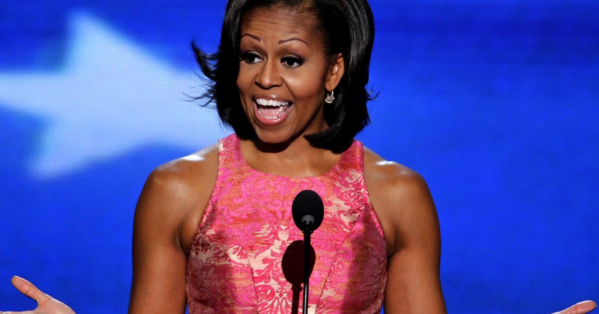 Michelle Obama votes early - CBS News