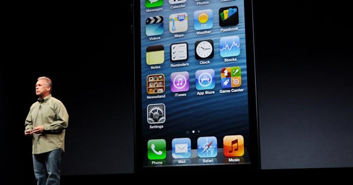 Apple unveils iPhone 5 - CBS News