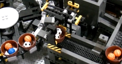 Follow-up to the amazingly complex LEGO device (that will blow you away ...
