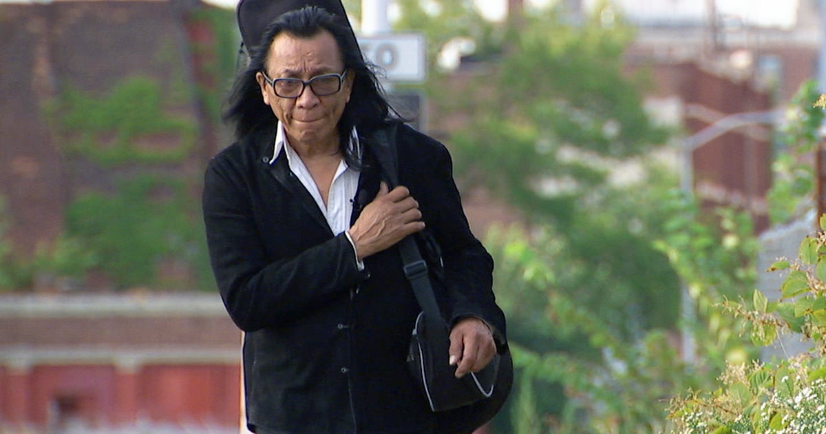 "Searching for Sugar Man" wins Oscar - CBS News