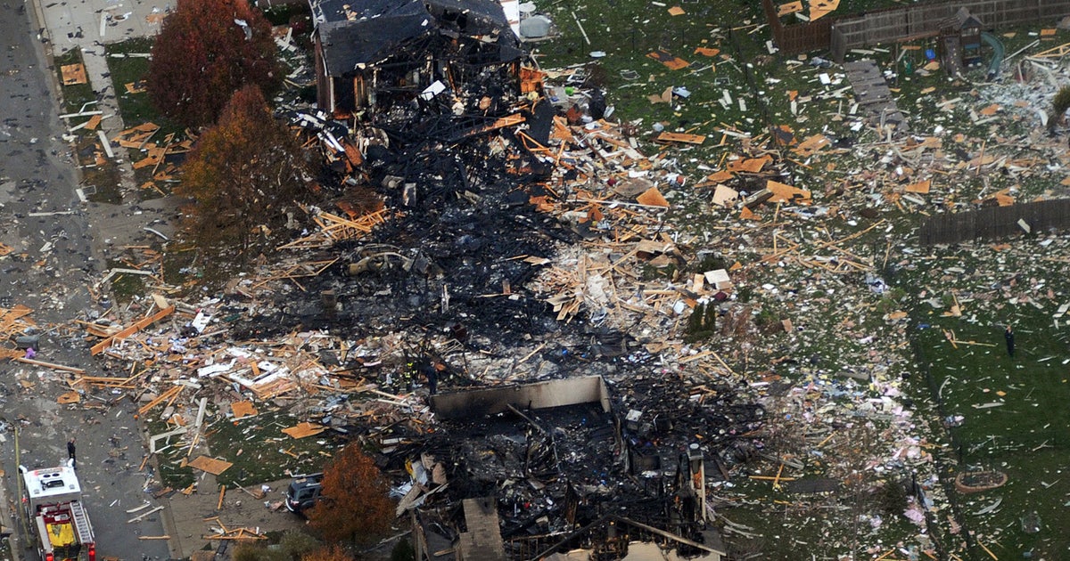 Explosion destroys homes in Ind.; 2 dead - CBS News