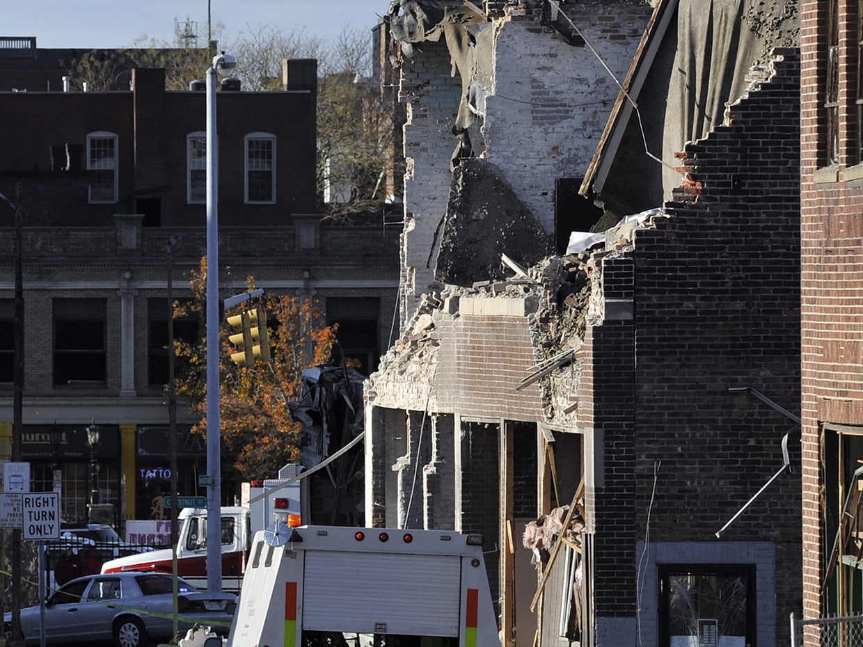 Worker in Mass. gas explosion did right thing: Utility - CBS News
