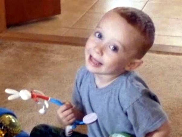 Fugitive couple arrested at Universal Studios