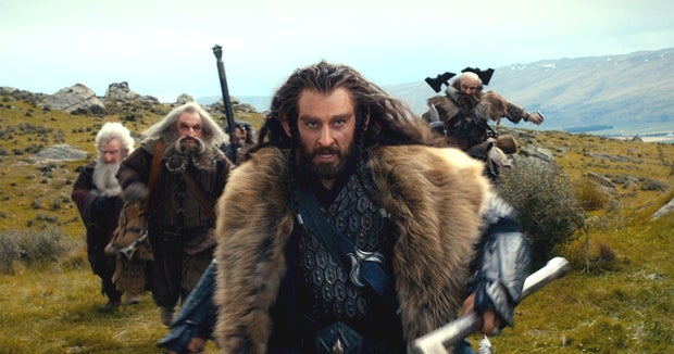 "The Hobbit" rules box office for 3rd week - CBS News