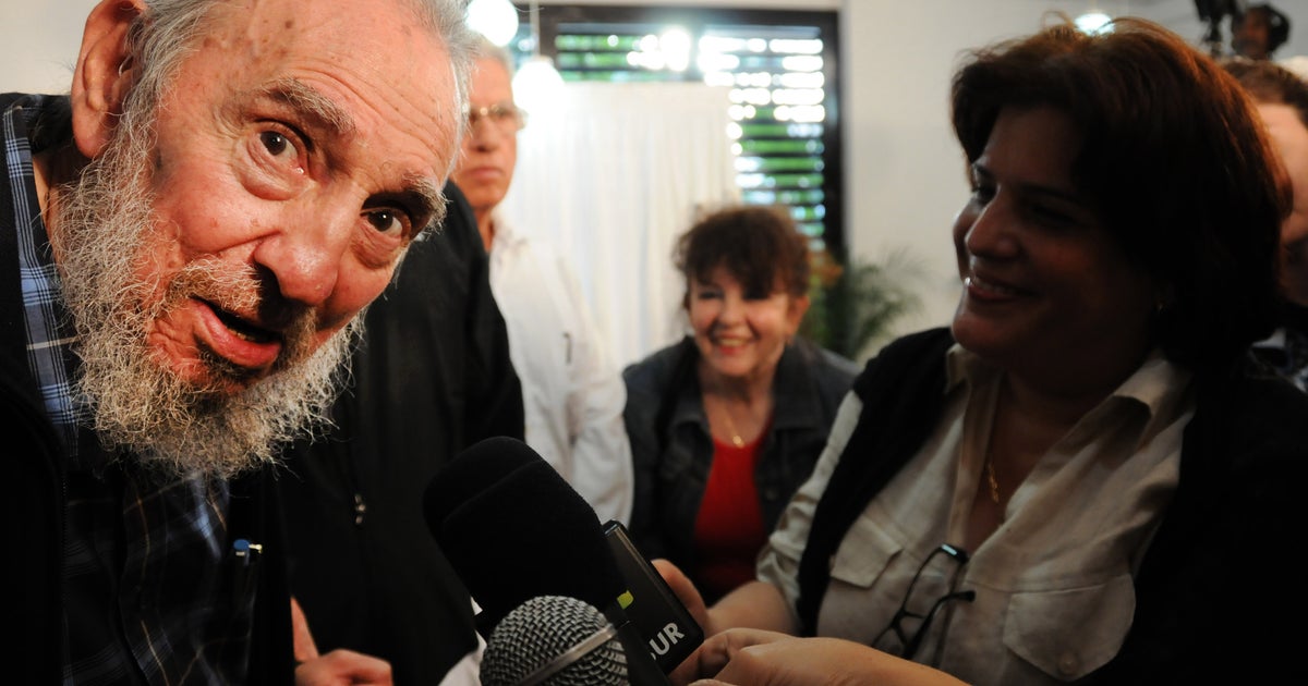 Warren Commission kept in dark over meeting with Castro - CBS News