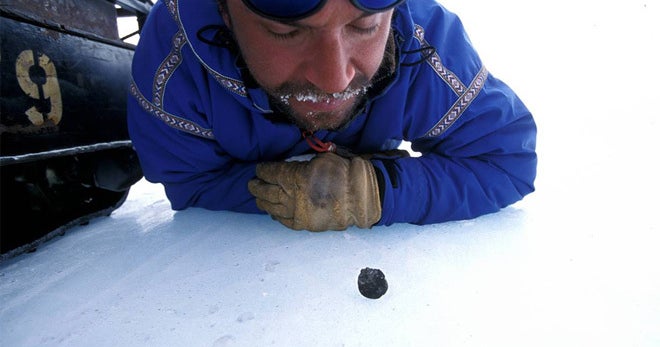 Hunting meteorites