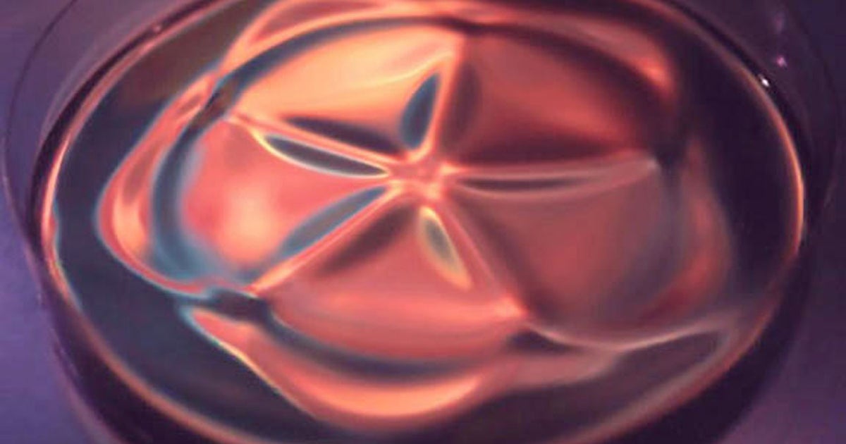 Bizarre star-shaped gravity waves created in lab - CBS News