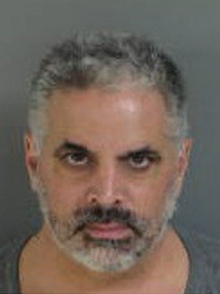 "48 Hours": Inside the life of Tina and Joe Caronna