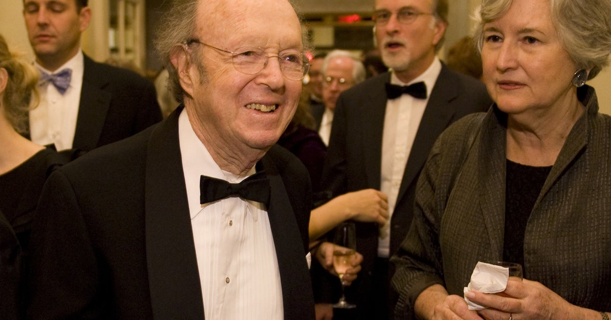 Pulitzer Prize-winner Anthony Lewis dead at 85 - CBS News