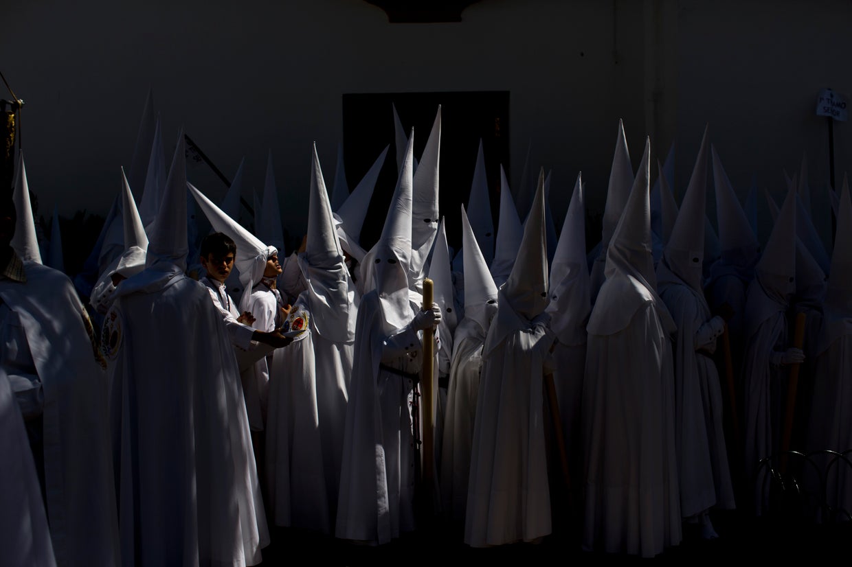 Haunting images of Holy Week in Spain