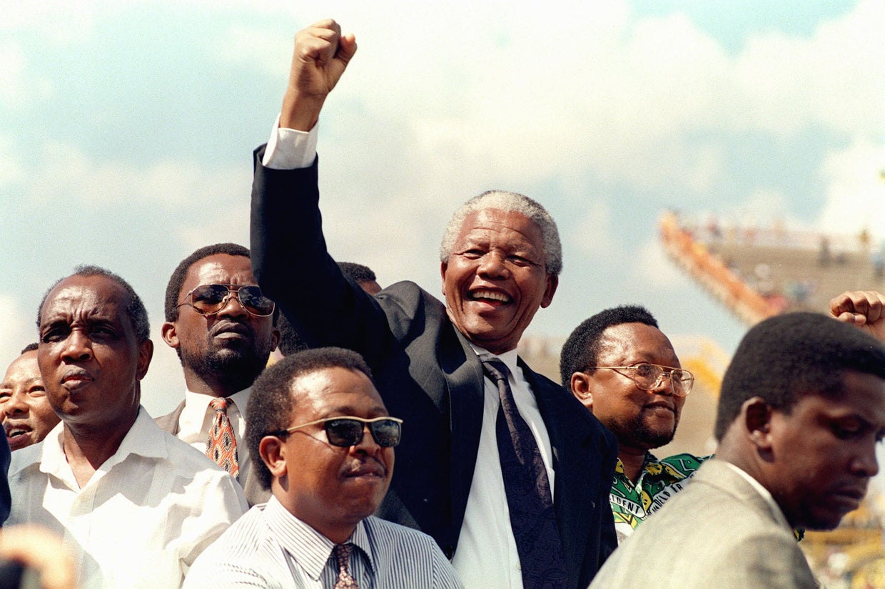 How CBS News covered Nelson Mandela's 1994 presidential victory - CBS News