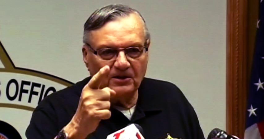 Arizona's "Sheriff Joe" found in contempt of court - CBS News