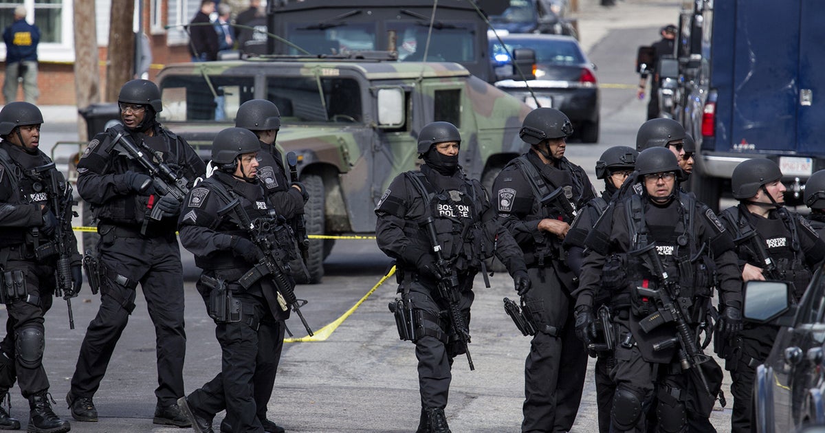 Boston lockdown: Muted economic impact - CBS News
