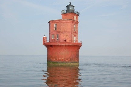 15 homes that will help you survive a disaster