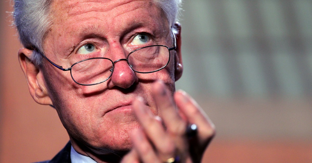 Bill Clinton tells Howard University grads to choose "open hands" over ...
