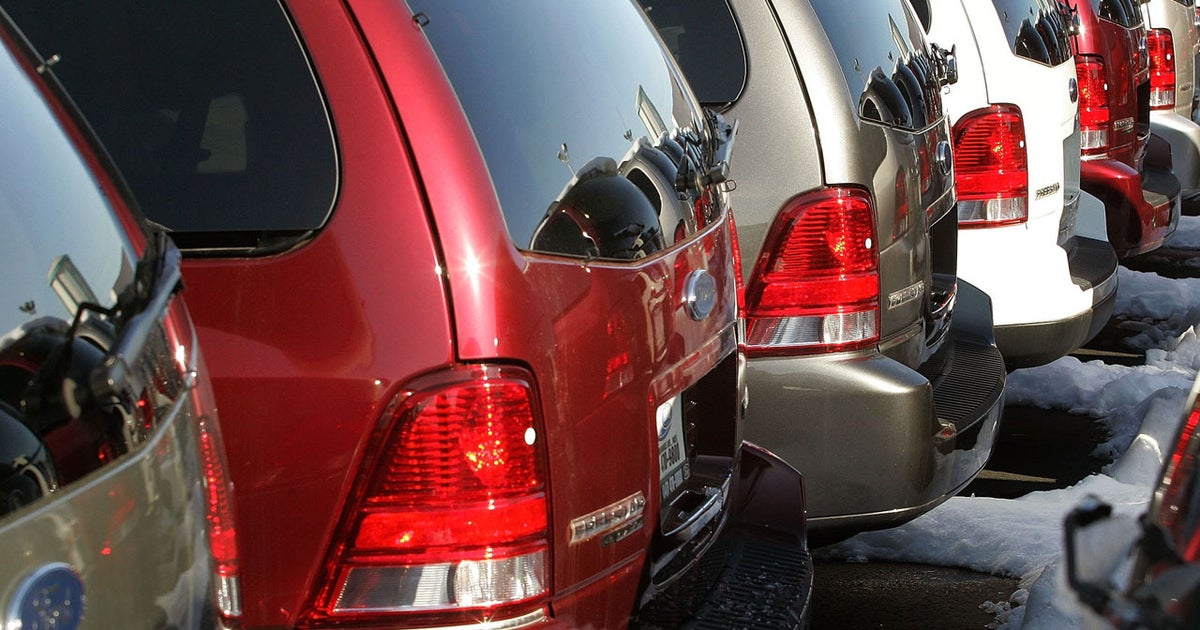 Safety agency watches Ford vans for rust signs - CBS News