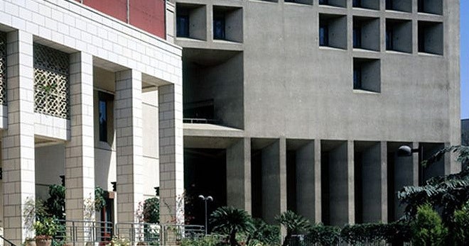 U.S. Embassy in Cairo reportedly on lockdown after incident outside ...