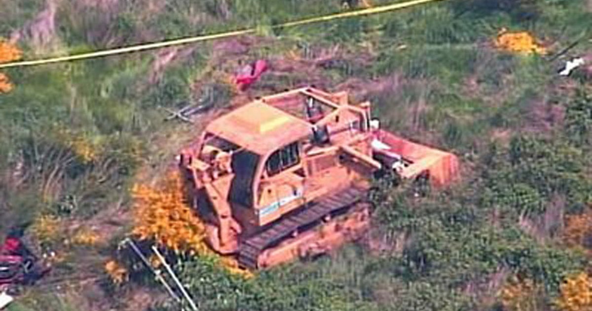 Washington man arrested, accused of going "nuts" in bulldozer rampage ...