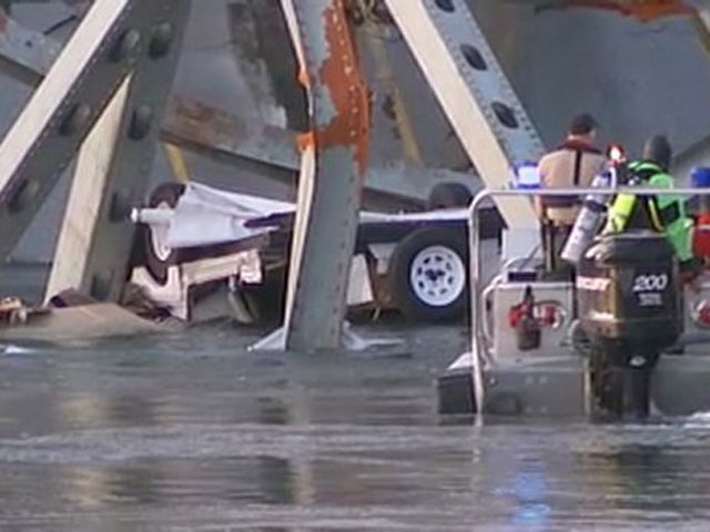 No fatalities in I-5 bridge collapse in NW Wash. - CBS News