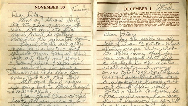 Woman finds diary of boyfriend killed in WWII in museum - CBS News