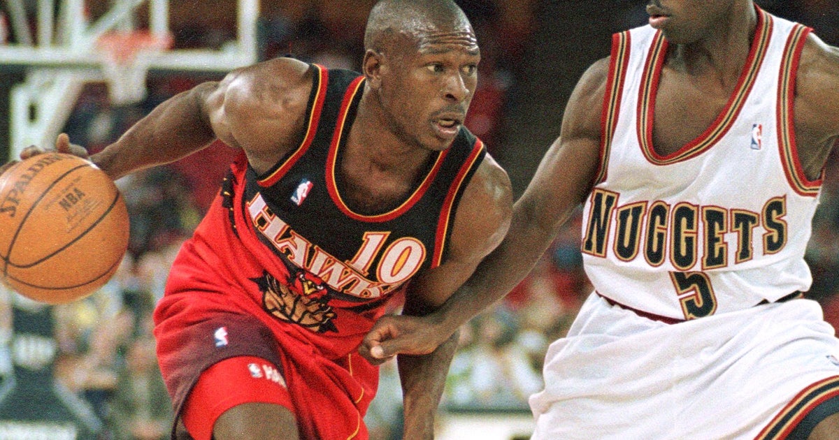 Ex-NBA guard Blaylock injured in crash; 1 killed - CBS News