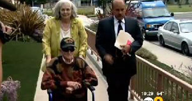 Jan Cooper, Calif. grandma, fires gun and scares off intruder, cops say ...