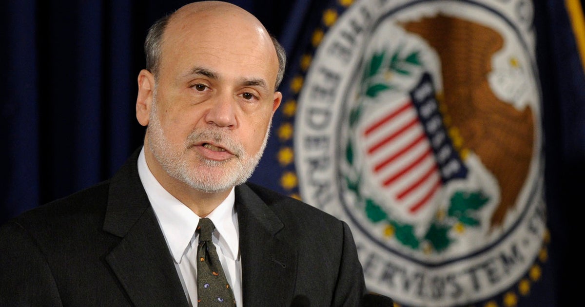 Bernanke holds the line on Fed monetary policy - CBS News
