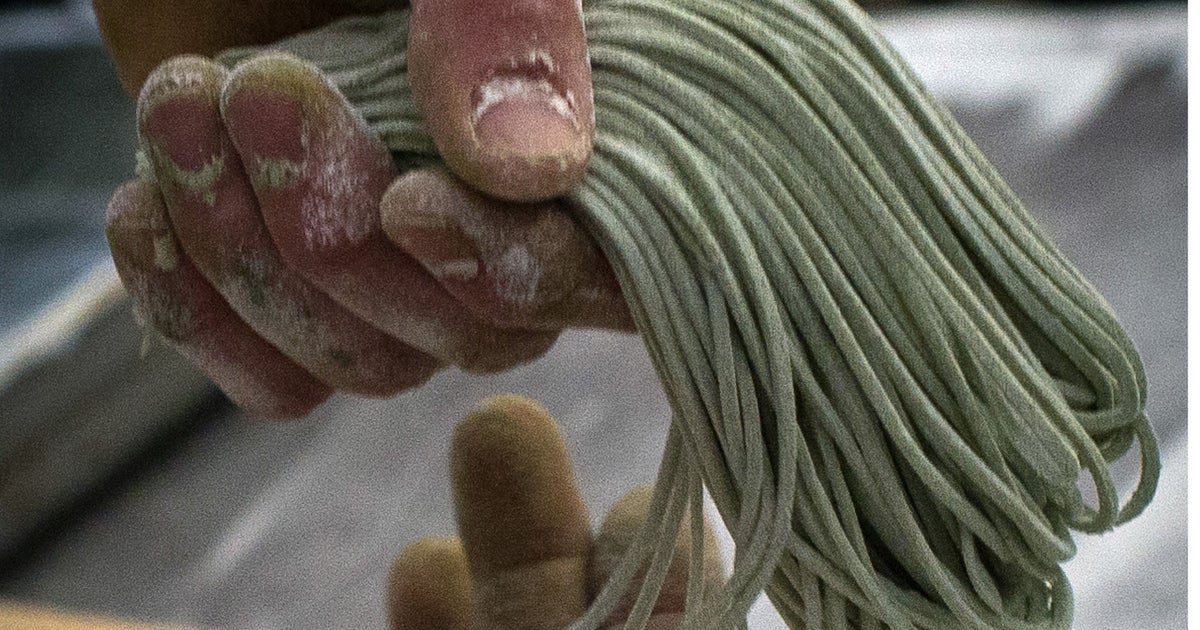 Shares of restaurant chain Noodles & Co. soar - CBS News