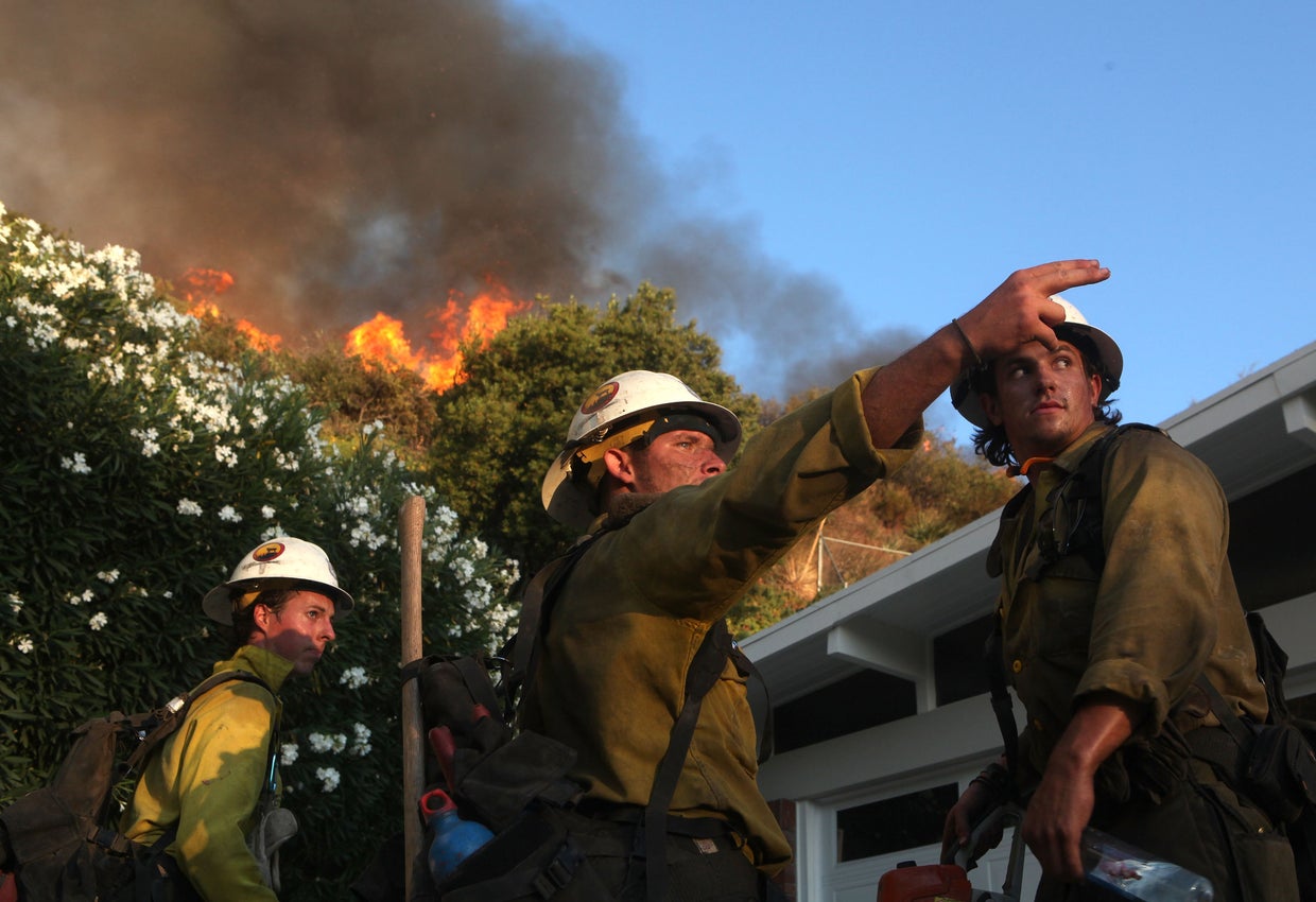 Hotshots: America's elite firefighters