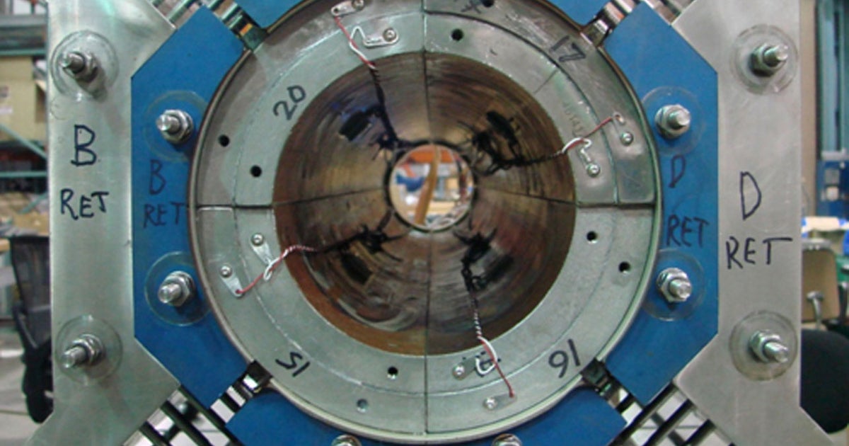 New atom-smashing magnet passes first tests - CBS News