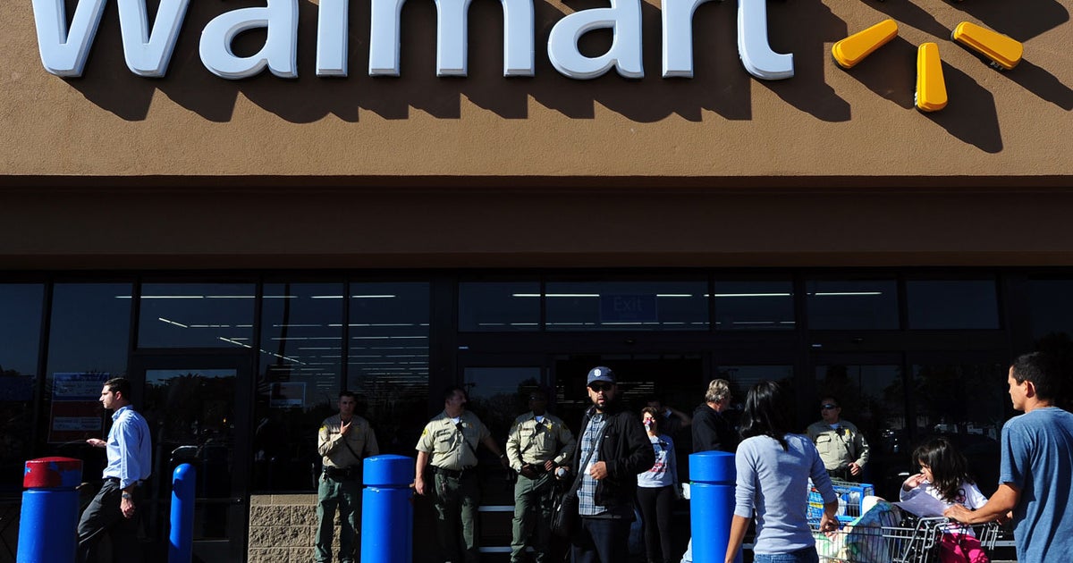 DC mayor vetoes wage bill affecting Wal-Mart - CBS News
