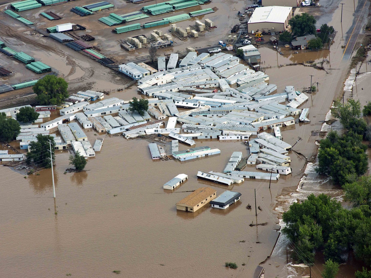 Flash flooding swamps Colorado