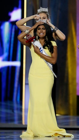 Miss New York wins Miss America