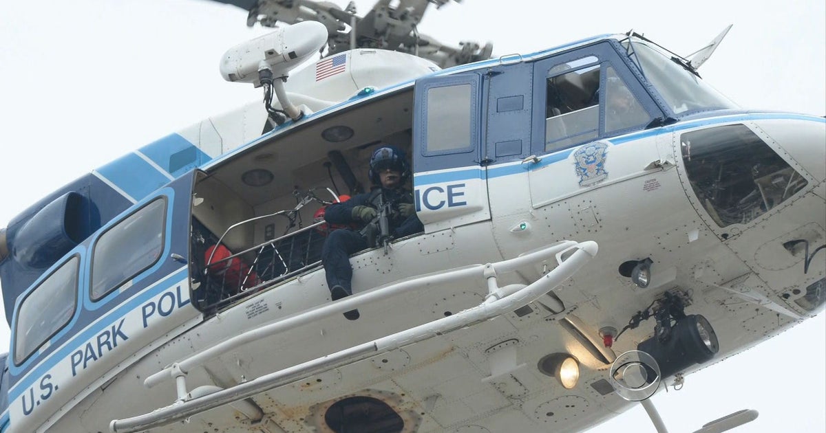 Helicopter made daring rescue operation during Navy Yard shooting - CBS ...