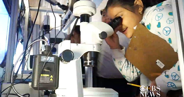 Science lab on wheels sparks student interest in STEM - CBS News