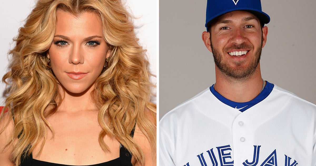 The Band Perry's Kimberly Perry engaged to J.P. Arencibia - CBS News