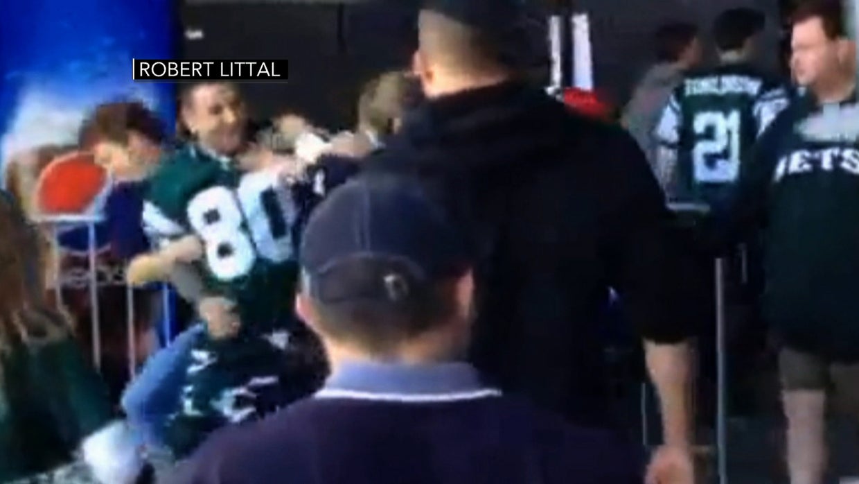Jets-Patriots videotaped fan fight leaves four charged, banned from ...