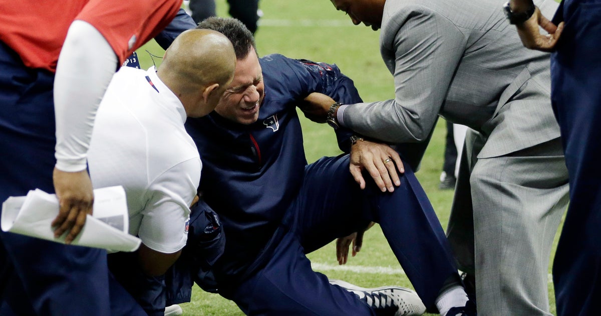 Texans coach Gary Kubiak "alert, coherent and in good spirits" after ...