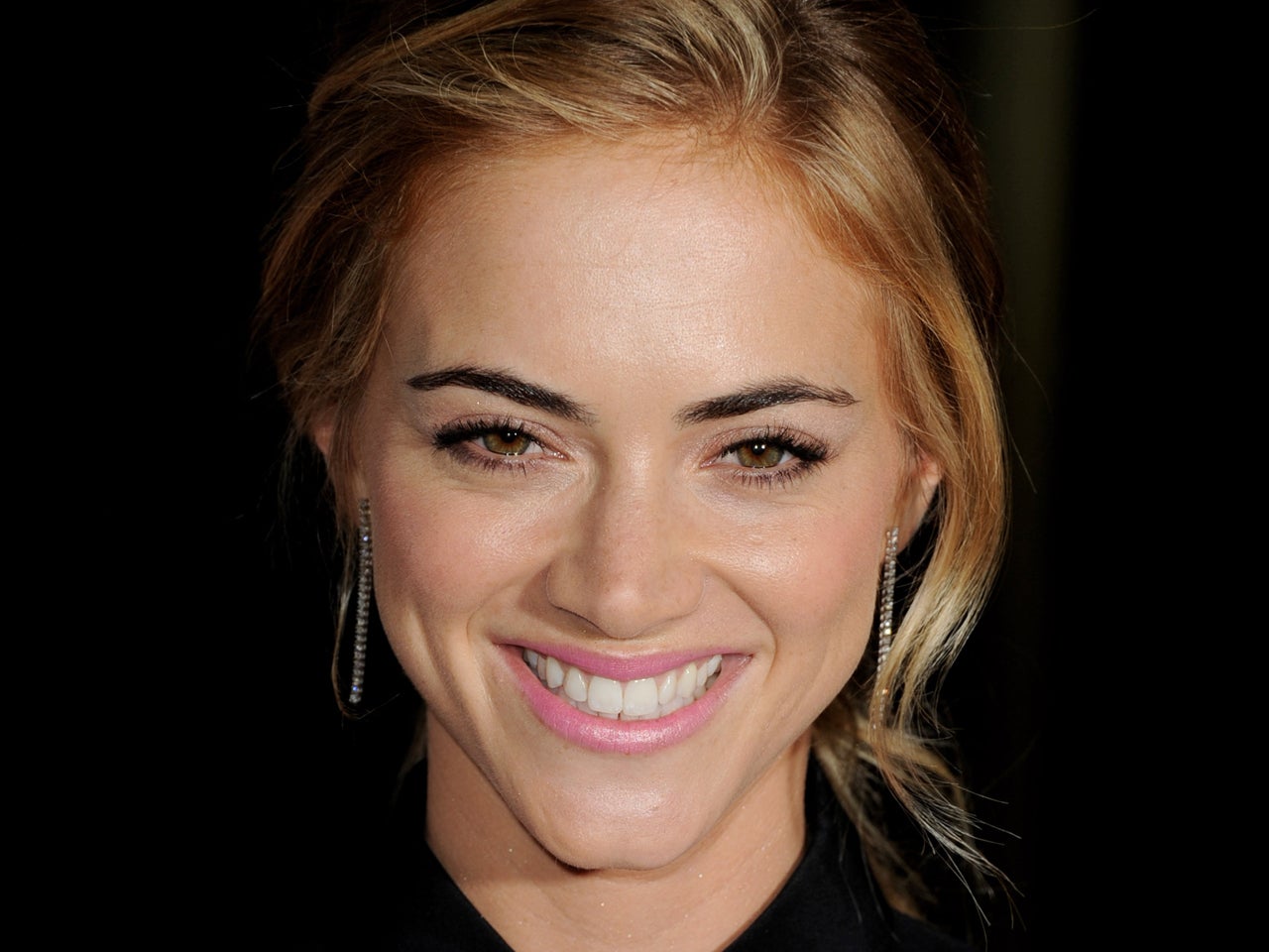 Emily Wickersham Het Brugpersonage 1.135 Emily Wickersham Foto's En