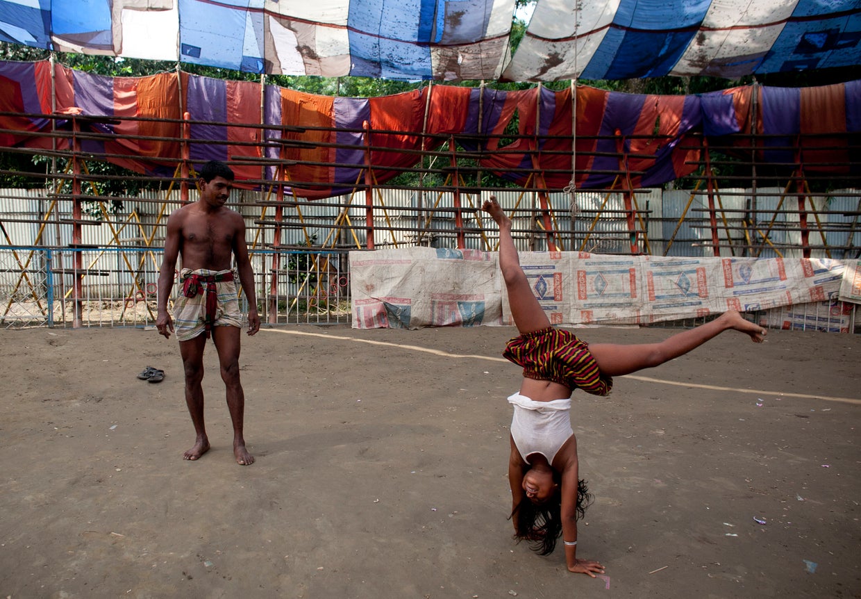 Life in a traveling circus