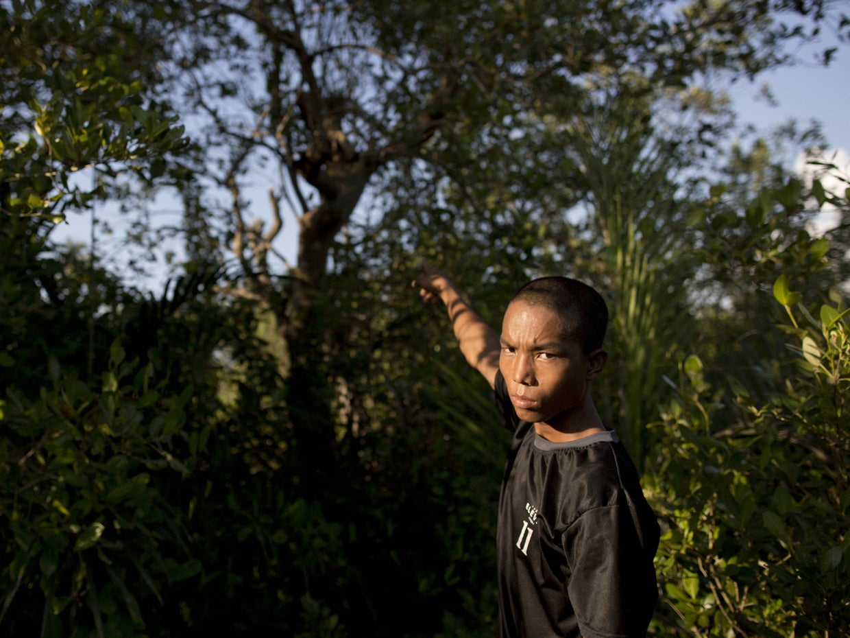 Burma continues to enlist child soldiers - CBS News