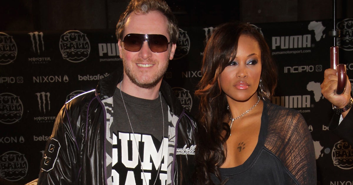 Rapper Eve marries Maximillion Cooper - CBS News