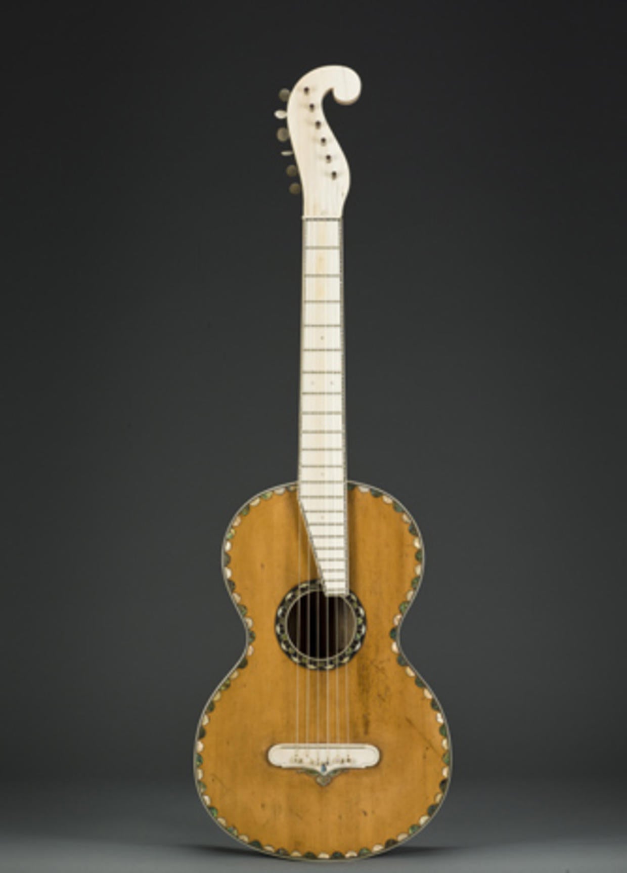 Early American guitars