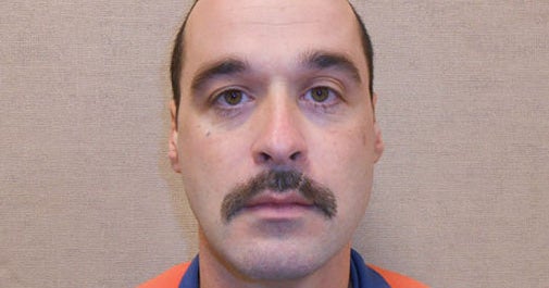 Escaped murderer captured in Northwest Indiana - CBS News