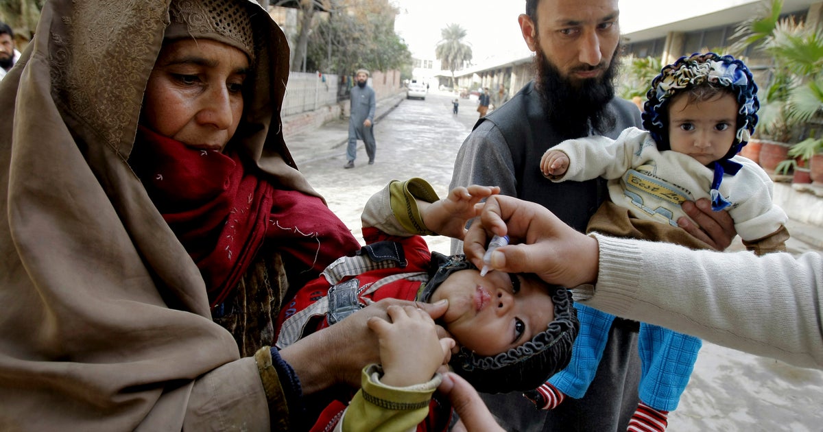 Pakistani polio strain threatens global eradication effort - CBS News