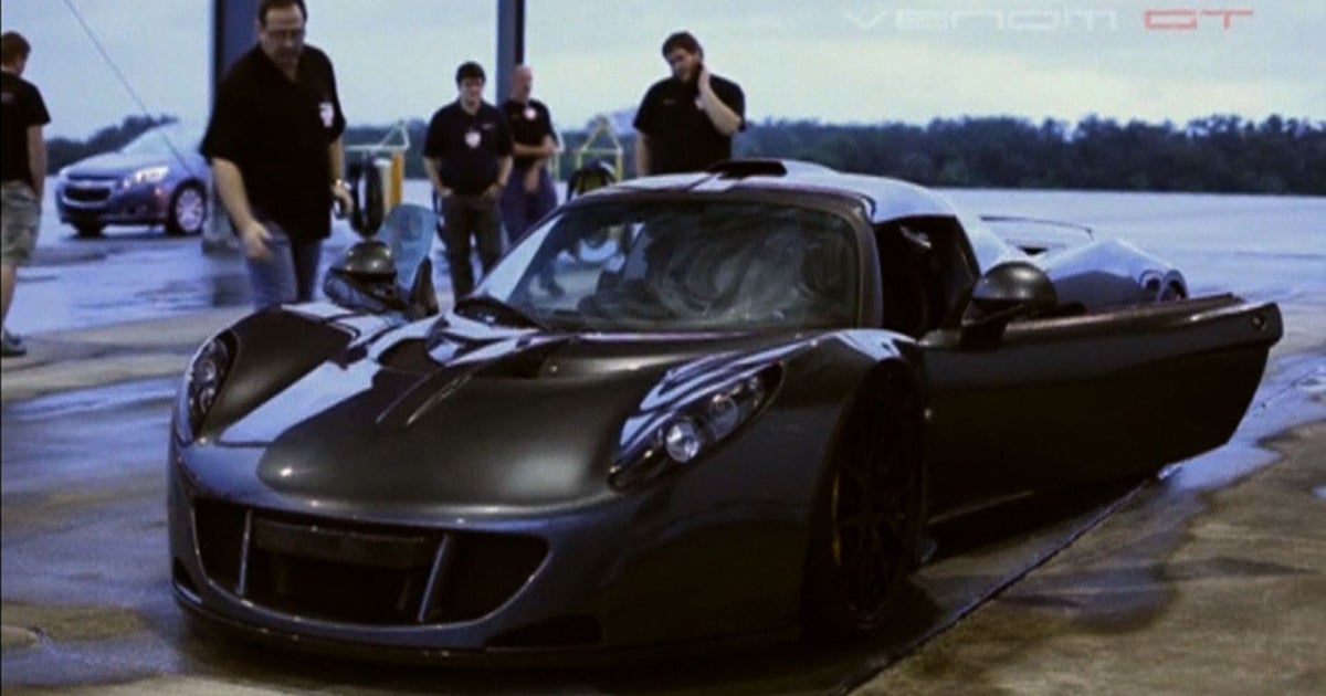 Watch: Venom GT sets unofficial land speed record - CBS News